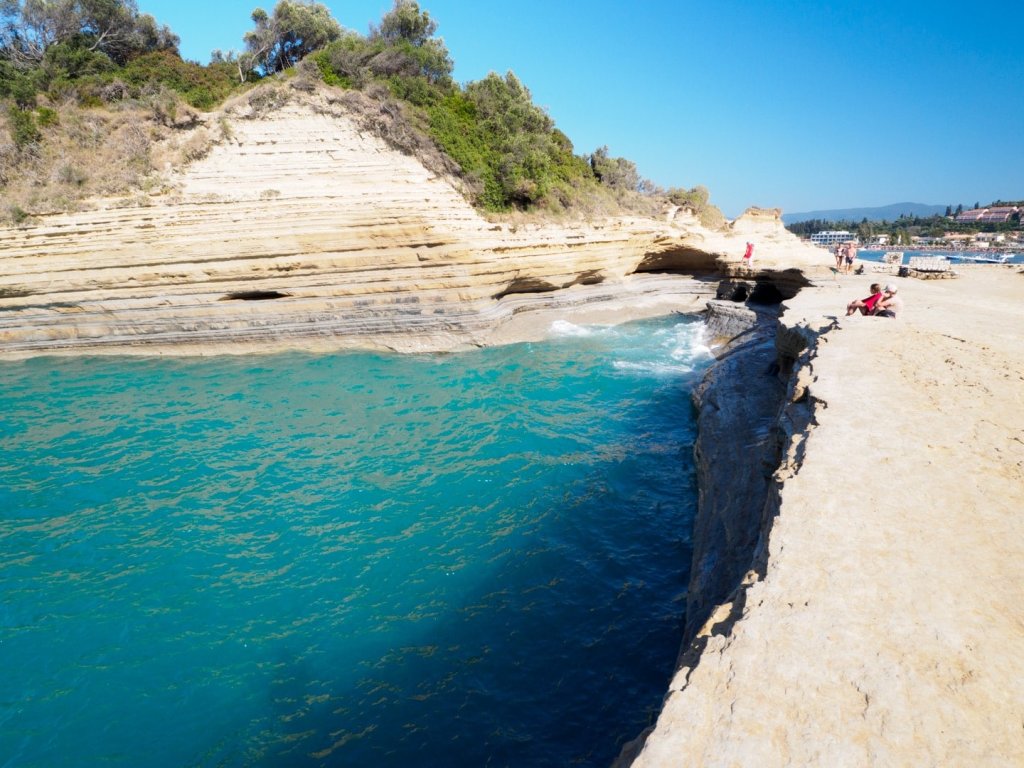 Sidari – dlaczego nazwaliśmy je greckim Pobierowem? - jadziatravel